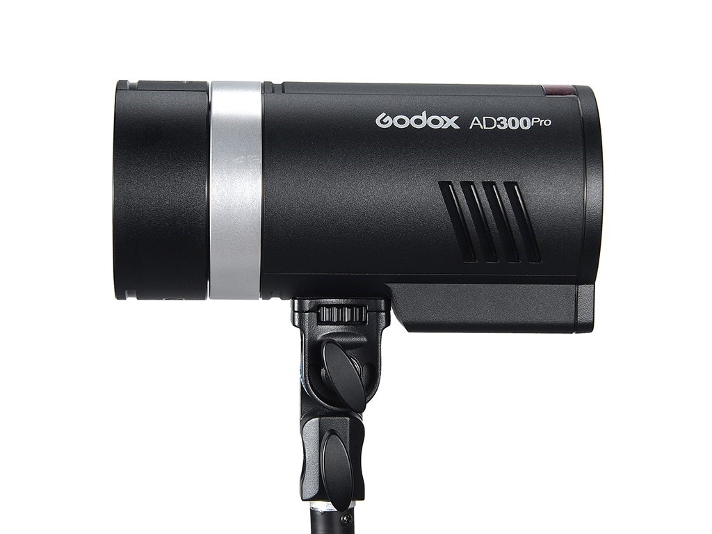 Godox AD300Pro Taşınabilir Paraflaş - Godox Türkiye Resmi Internet Mağazası